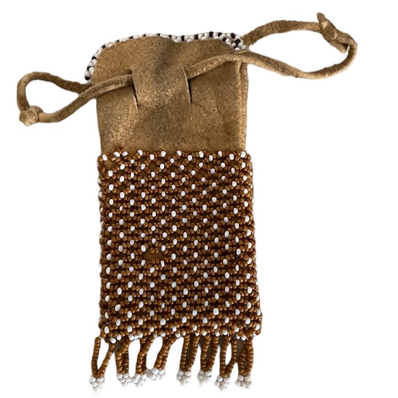 Art | Antique Native American Beaded Buckskin Pouch Possibly Med Bag ...
